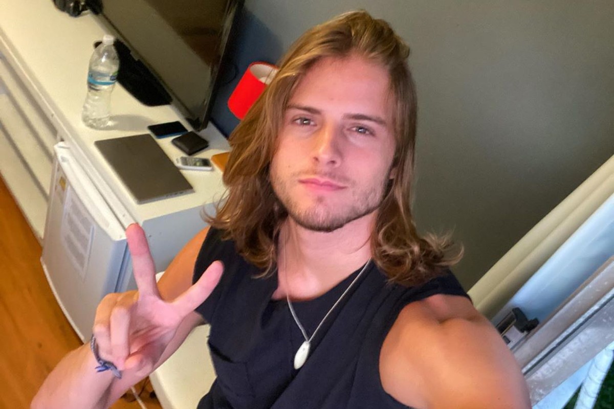 Ex-BBB Daniel abre o jogo sobre transtorno: 'Não me sentia à vontade'