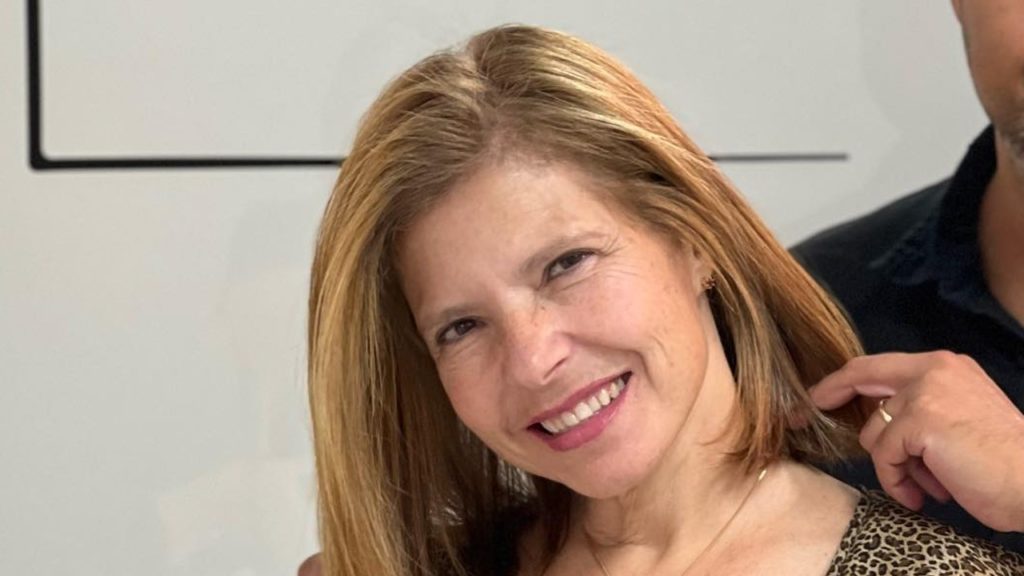 Rose Miriam surge irreconhecível em São Paulo