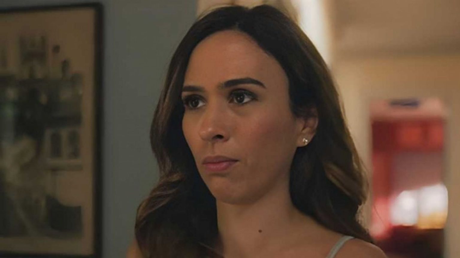 Desmascarada? Segredo de Anely poderá ser revelado em ‘Terra e Paixão’