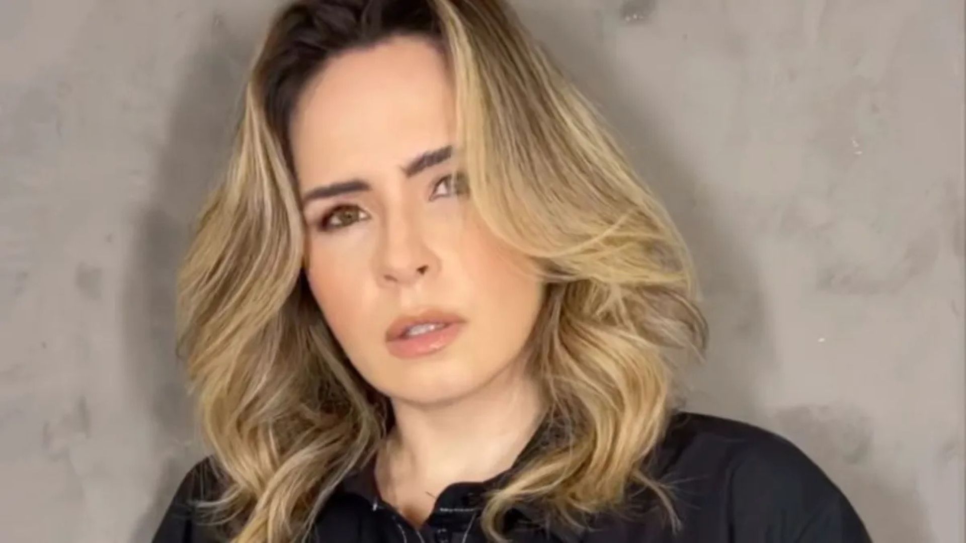 Ana Paula Renault abre o jogo após ser detonada ao vivo: 'Usada e enganada'