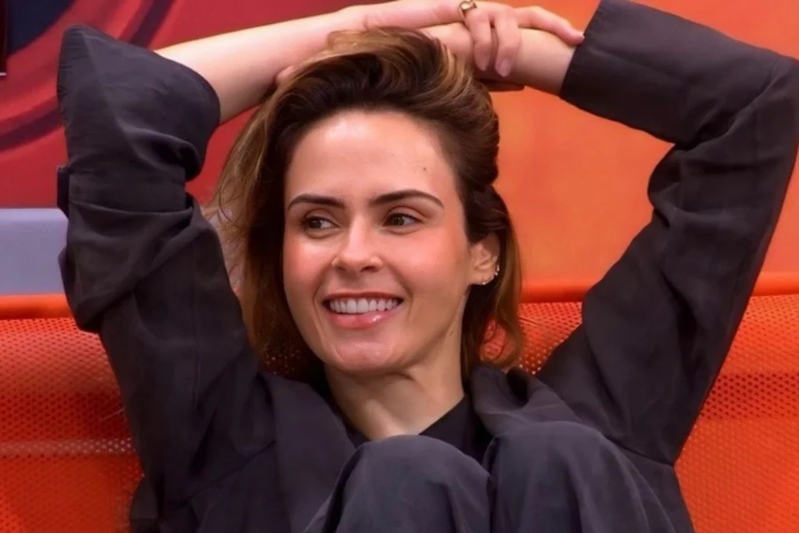 Ana Paula Renault expõe briga com Boninho e revela demissão da Globo ...