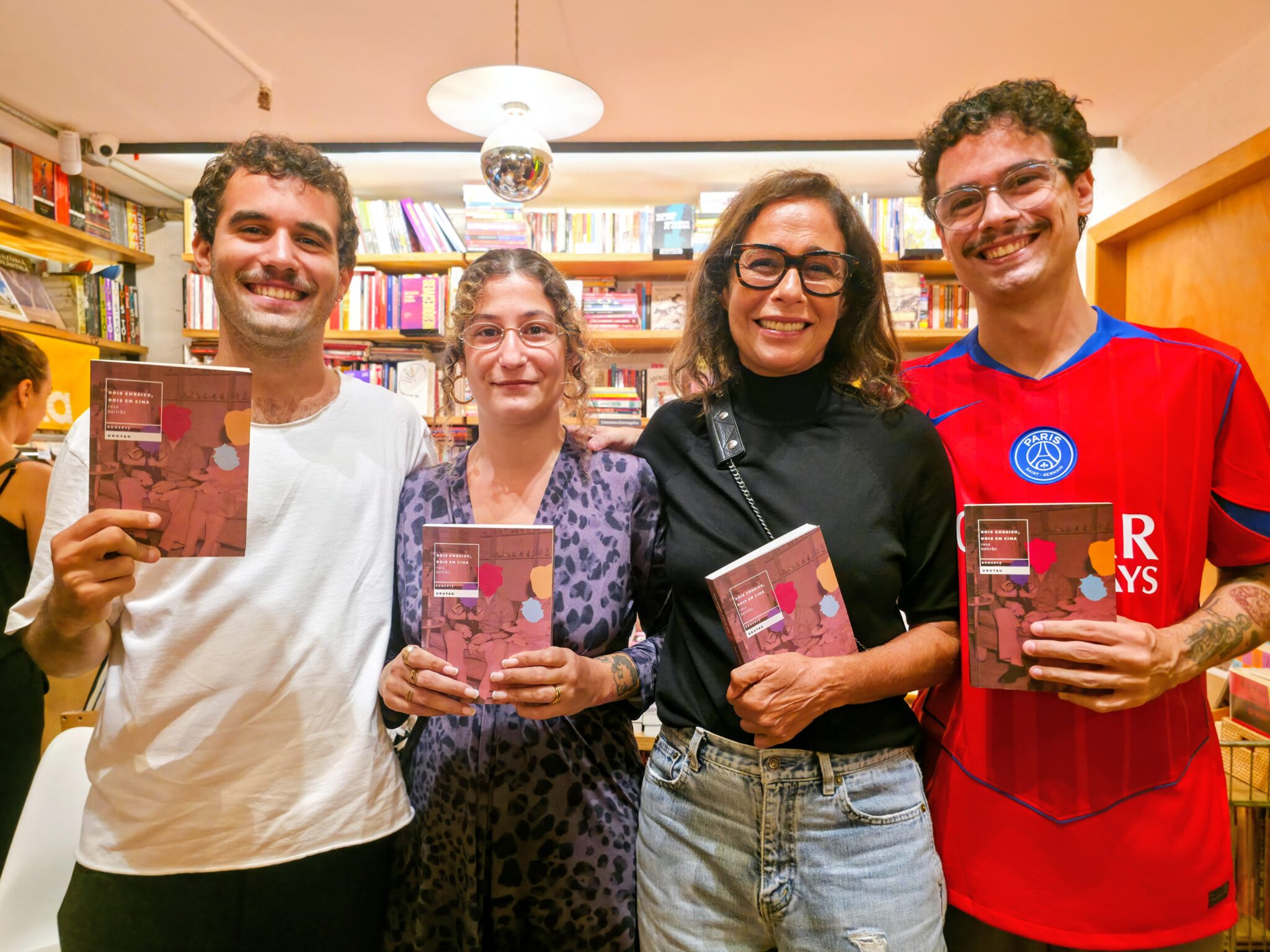 Andrea Beltrão surge com os três filhos em evento da filha escritora e ...